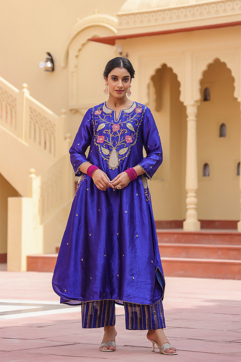 Cheent Embroidered Long Yoke Pocket Style – Ganpatis