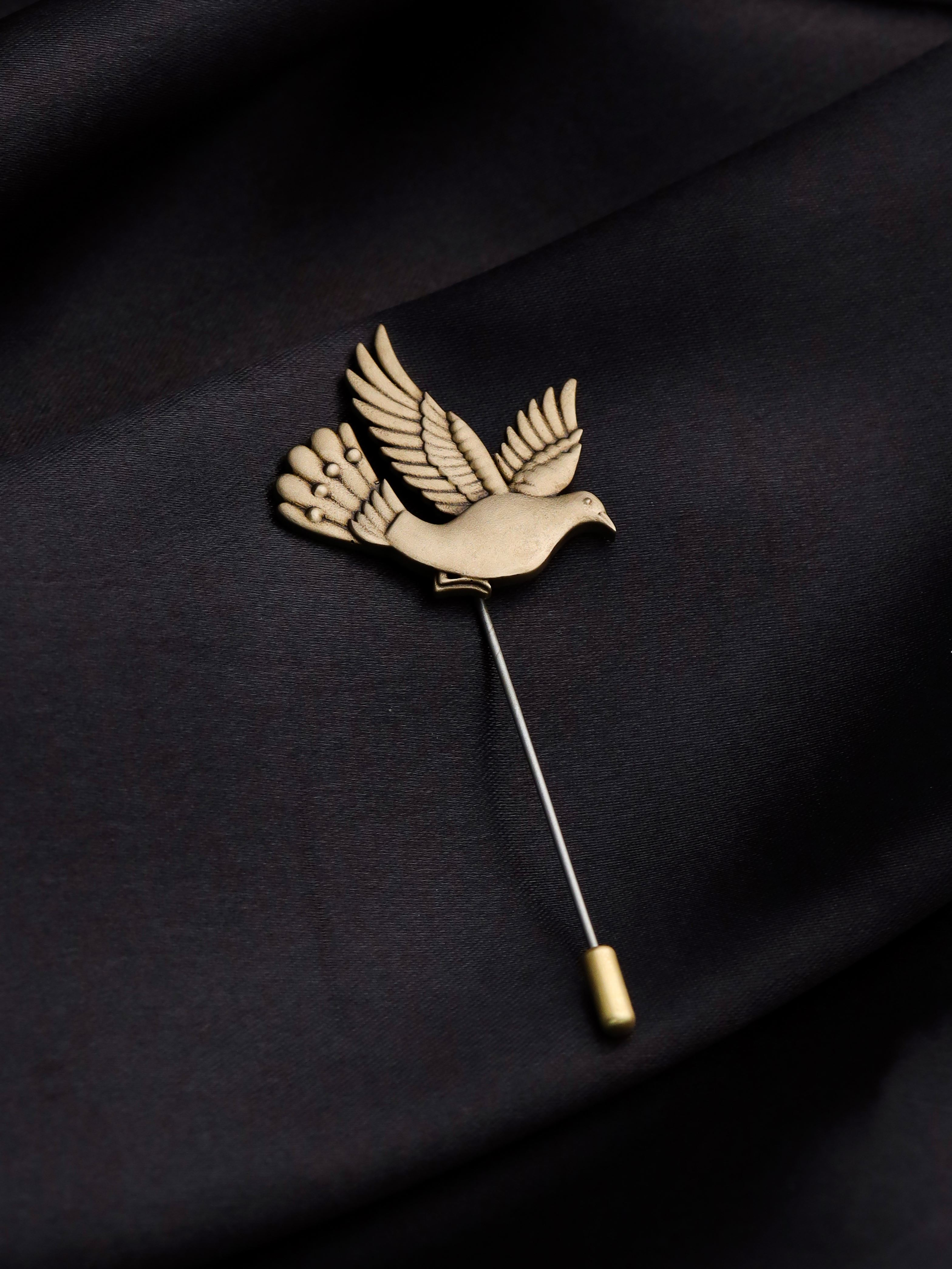 Flying Bird Lapel Pin – Ganpatis Bridal Wear