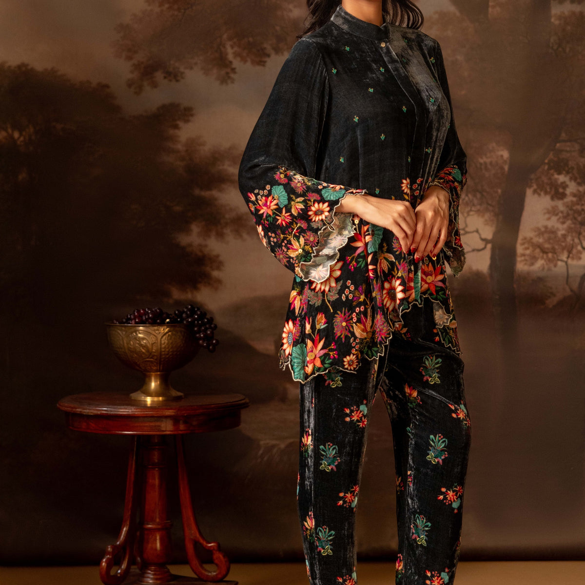 Aarani Embroidered co-ord set – Ganpatis