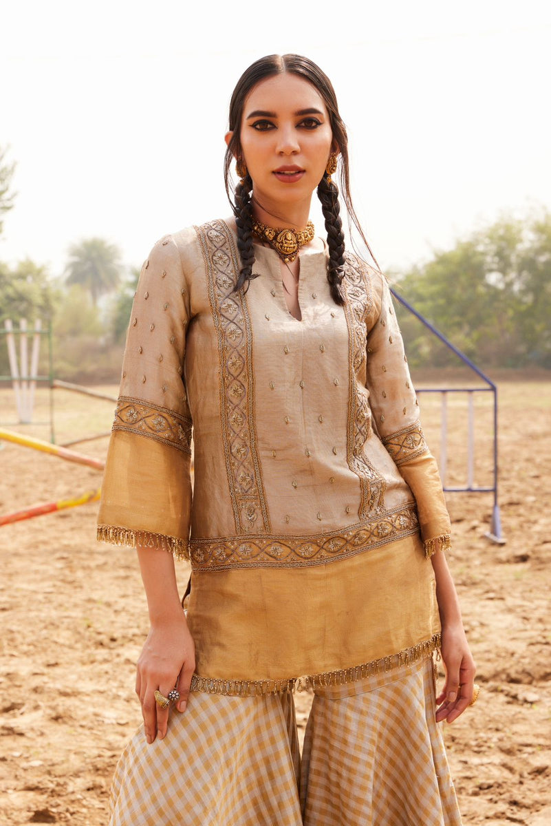 Garara with short shirt and dupatta – Ganpatis Bridal Wear